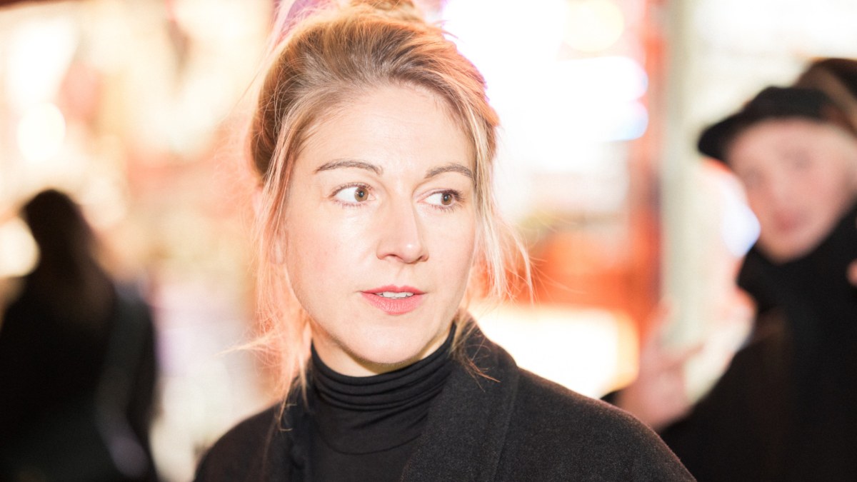 Laura Laabs: Die Geschichte neu erzählt — der Freitag